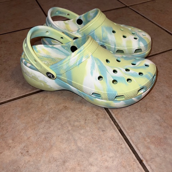 CROCS | Shoes | Classic Platform Crocs Marble Green And Blue | Poshmark